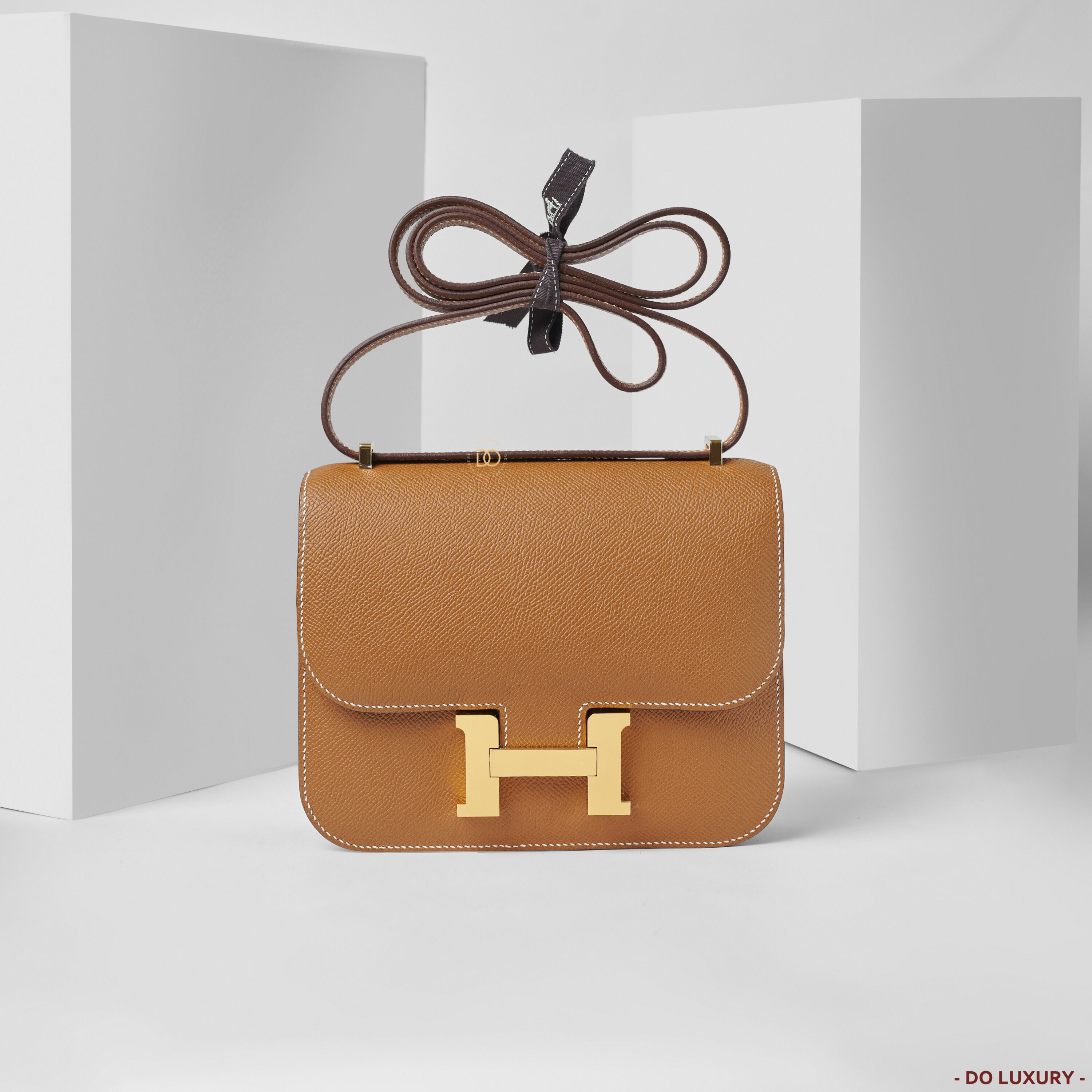HERMES CONSTANCE 18 GOLD GHW - Doluxury